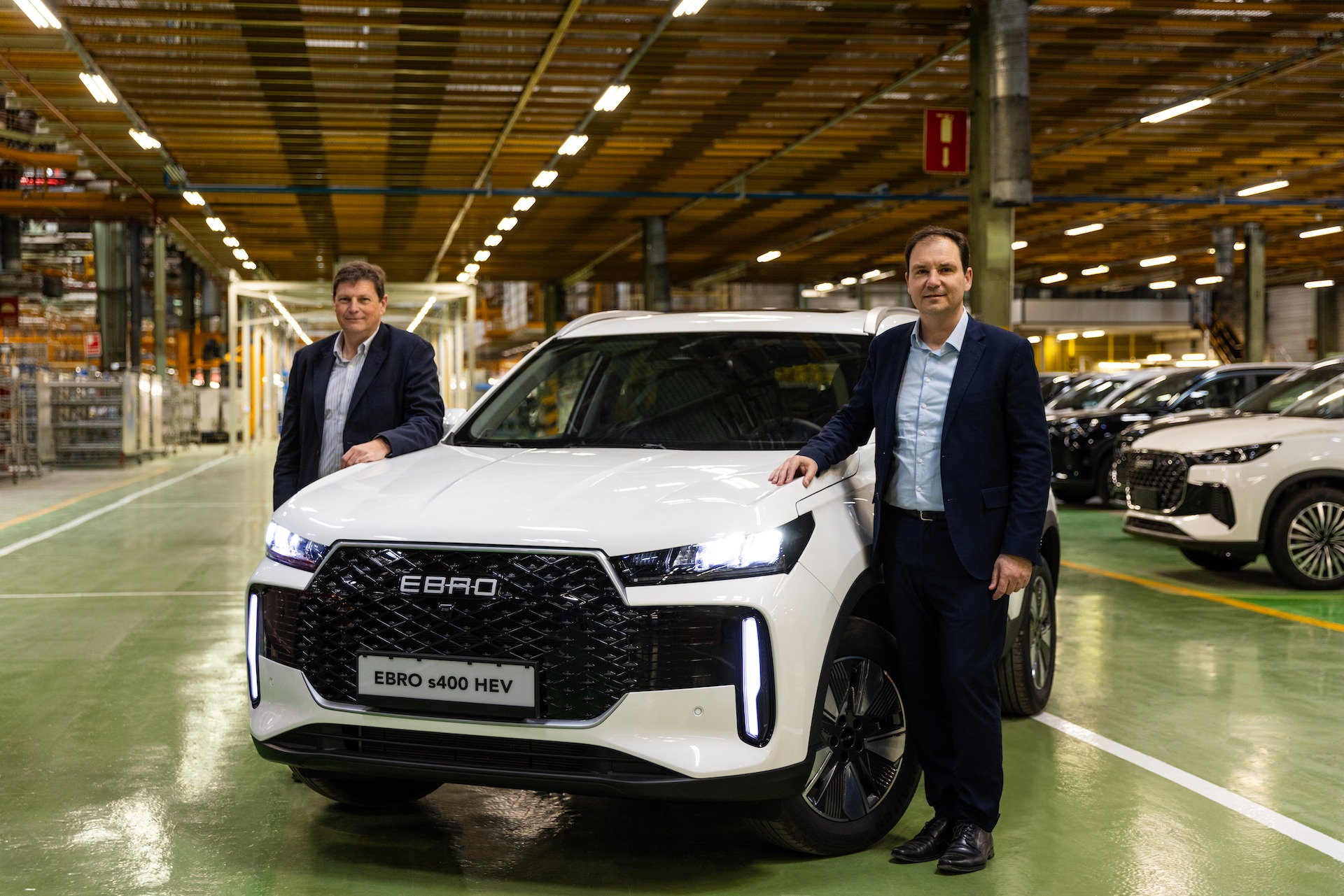 Barcelona empezará a ensamblar el Ebro S900 en noviembre - La Tribuna ...